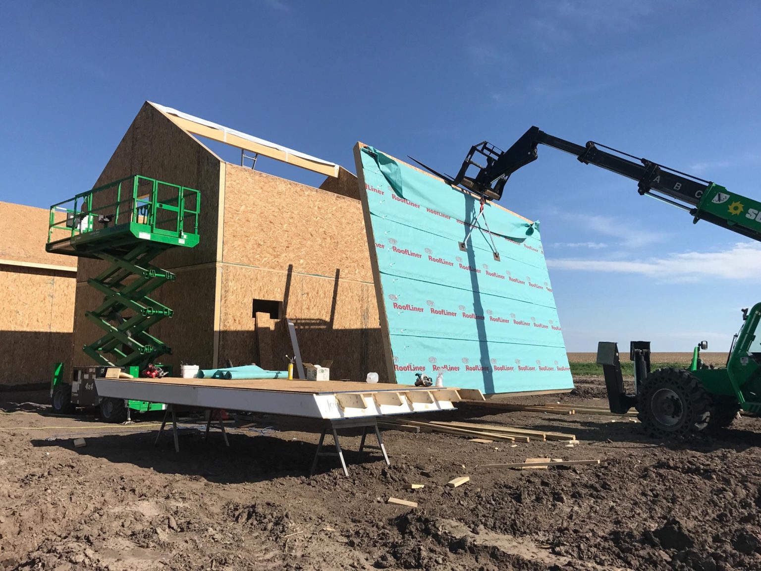 Extreme SIPs Roof Panels Offer Significant Savings and Flexibility ...